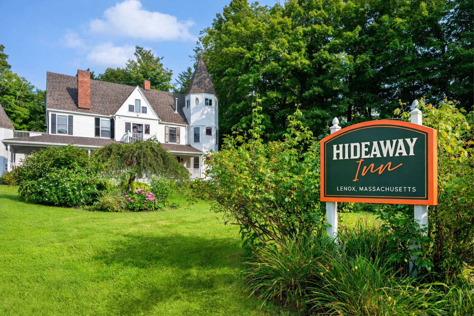 Hideaway Inn Lenox | Hotel in Lenox, MA | Berkshires Stay